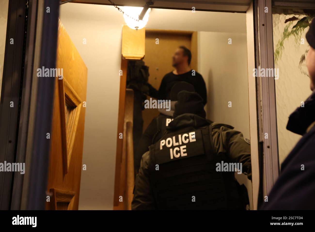 ICE fugitive teams, joined by DHS Secretary Kristi Noem and Trump ...