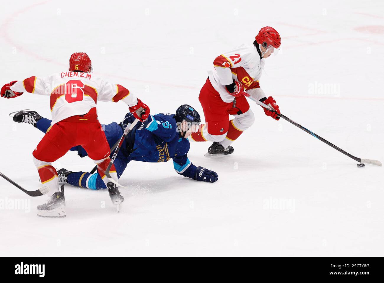Harbin,China.5th February 2025. Li Zhihao (R1) of China competes in the ...