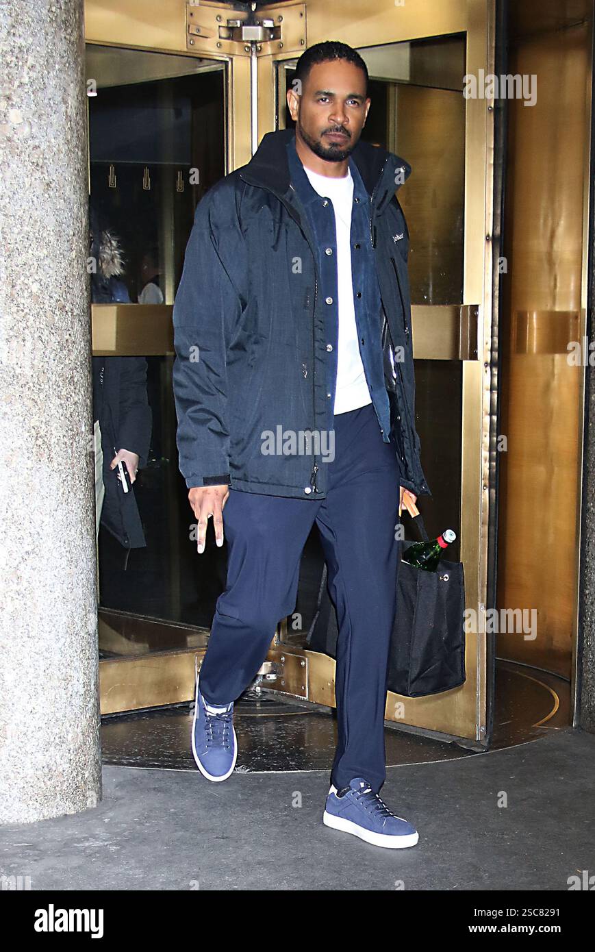 New York, NY, USA. 5th Feb, 2025. Damon Wayans Jr. seen at Rockefeller ...