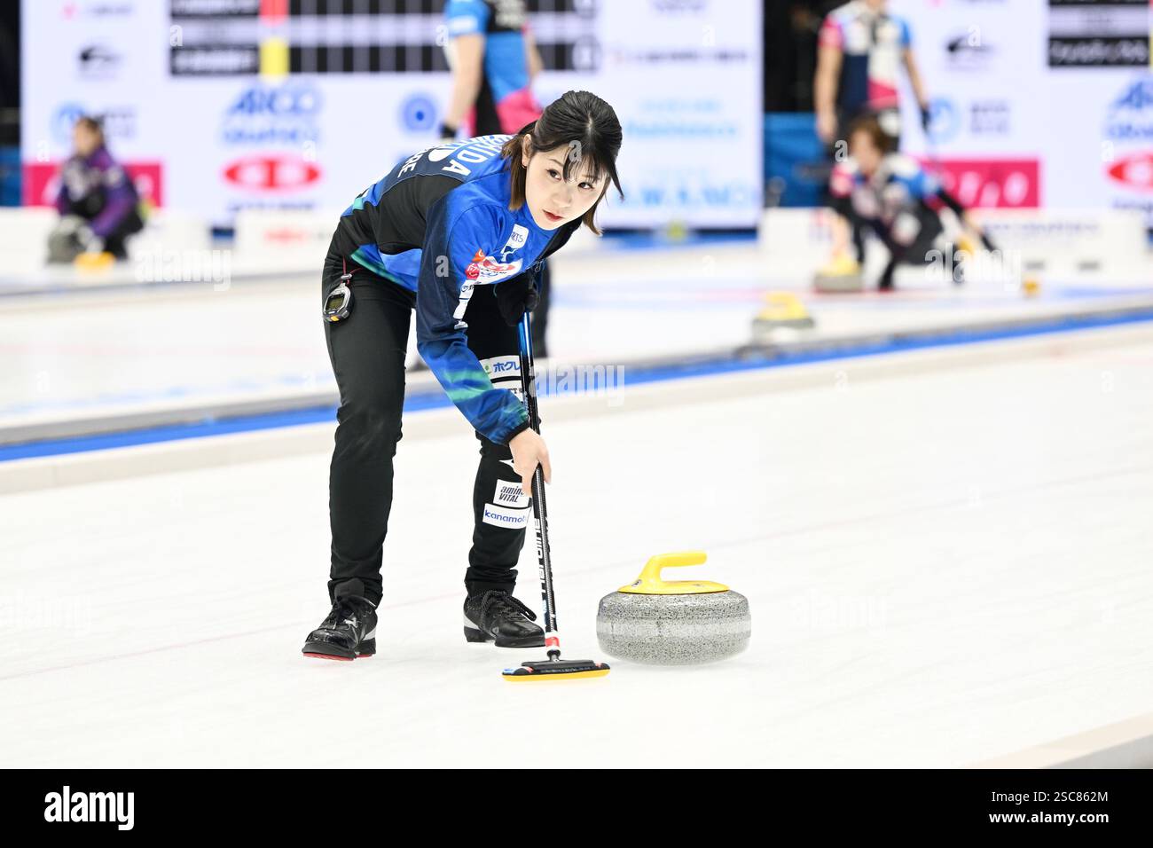 Yurika Yoshida (LOCOSOLARE), FEBRUARY 4, 2025 - Curling : Japan curling ...