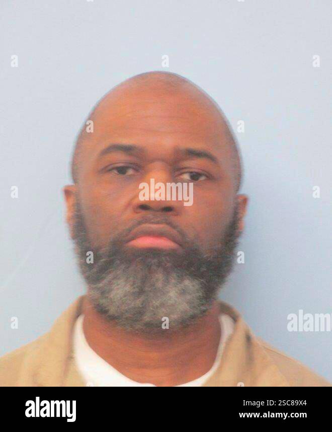 This undated photo released by the Alabama Department of Corrections ...