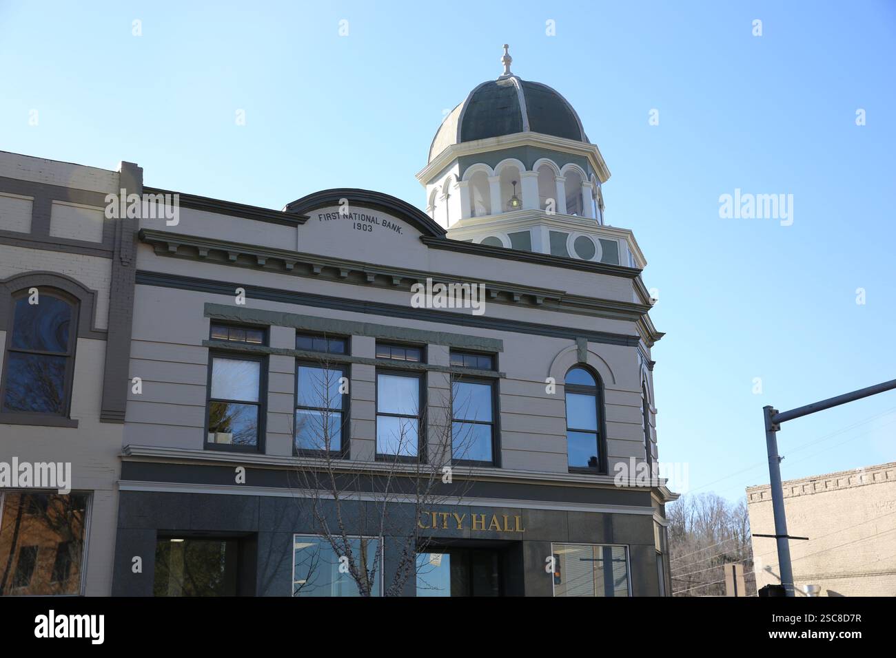 City Hall in downtown Marion, North Carolina Stock Photo - Alamy