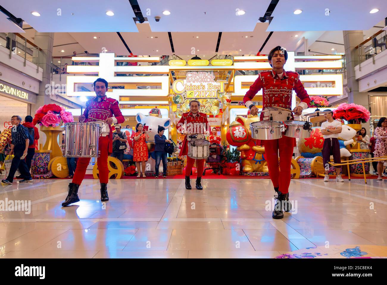 Bangkok, Thailand - January 24, 2020: performers playing drums during ...