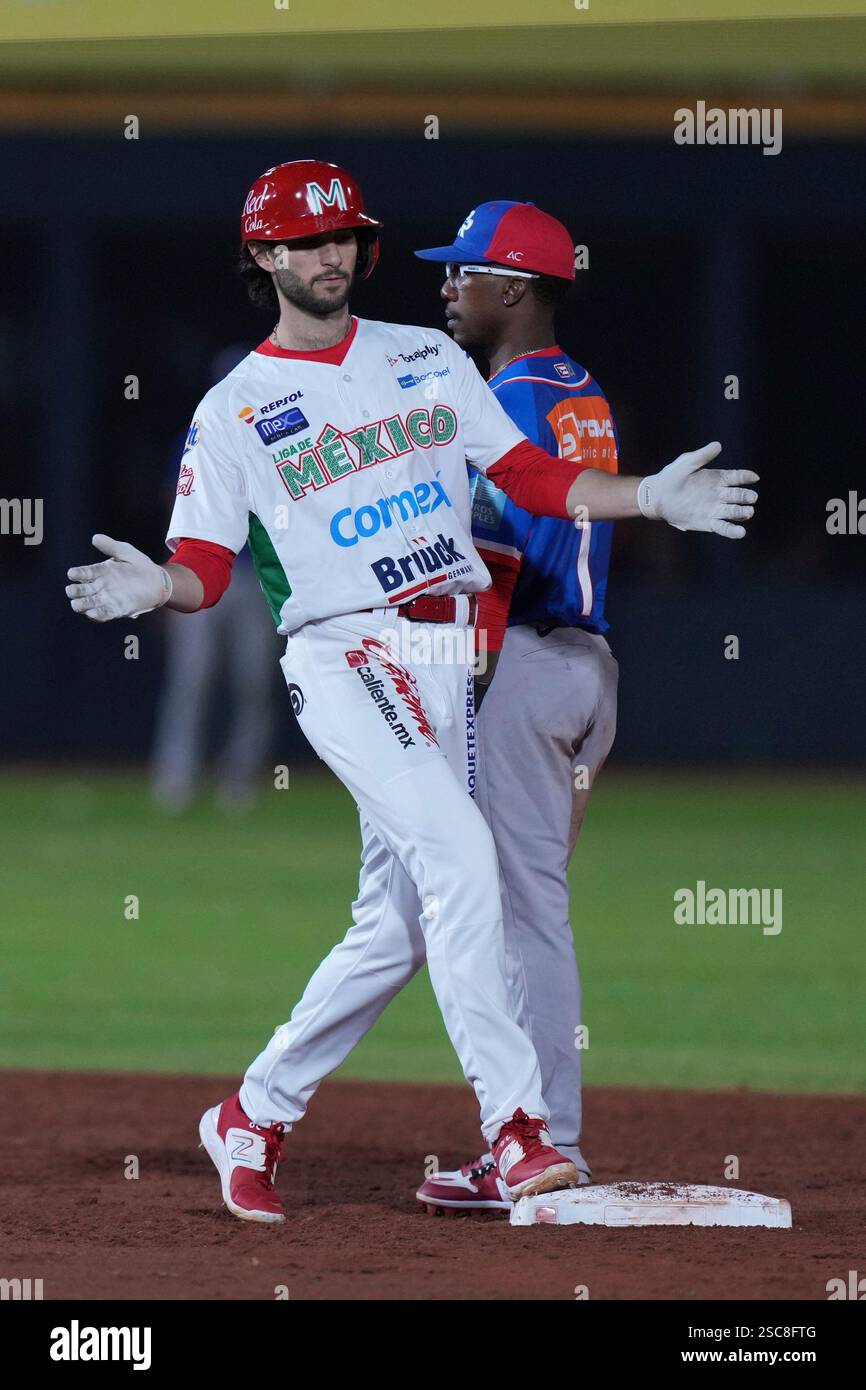 Mexico's Michael Wielansky reacts after a double against Puerto Rico ...