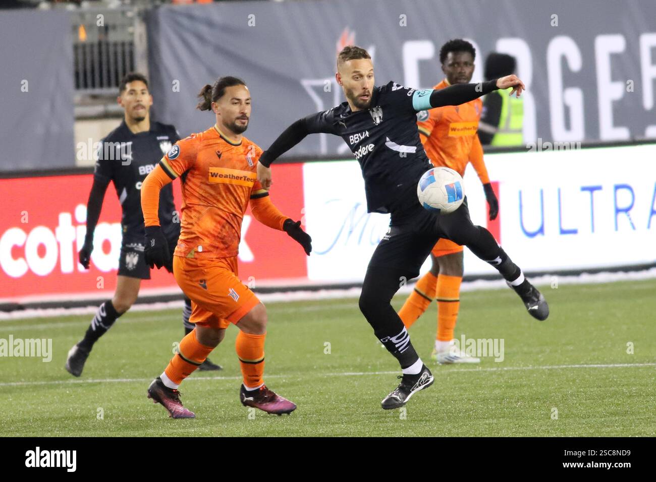 Sergio Canales #10 of Monterrey FC drives the ball forward against ...