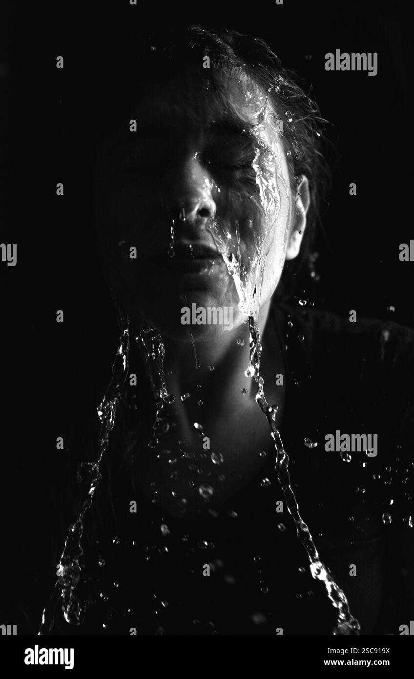 Cinematic water splash hi-res stock photography and images - Alamy