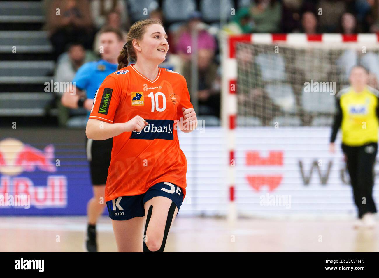 Odense, Denmark. 05th Feb, 2025. Anna Gruntvig (10) of Odense Handball ...
