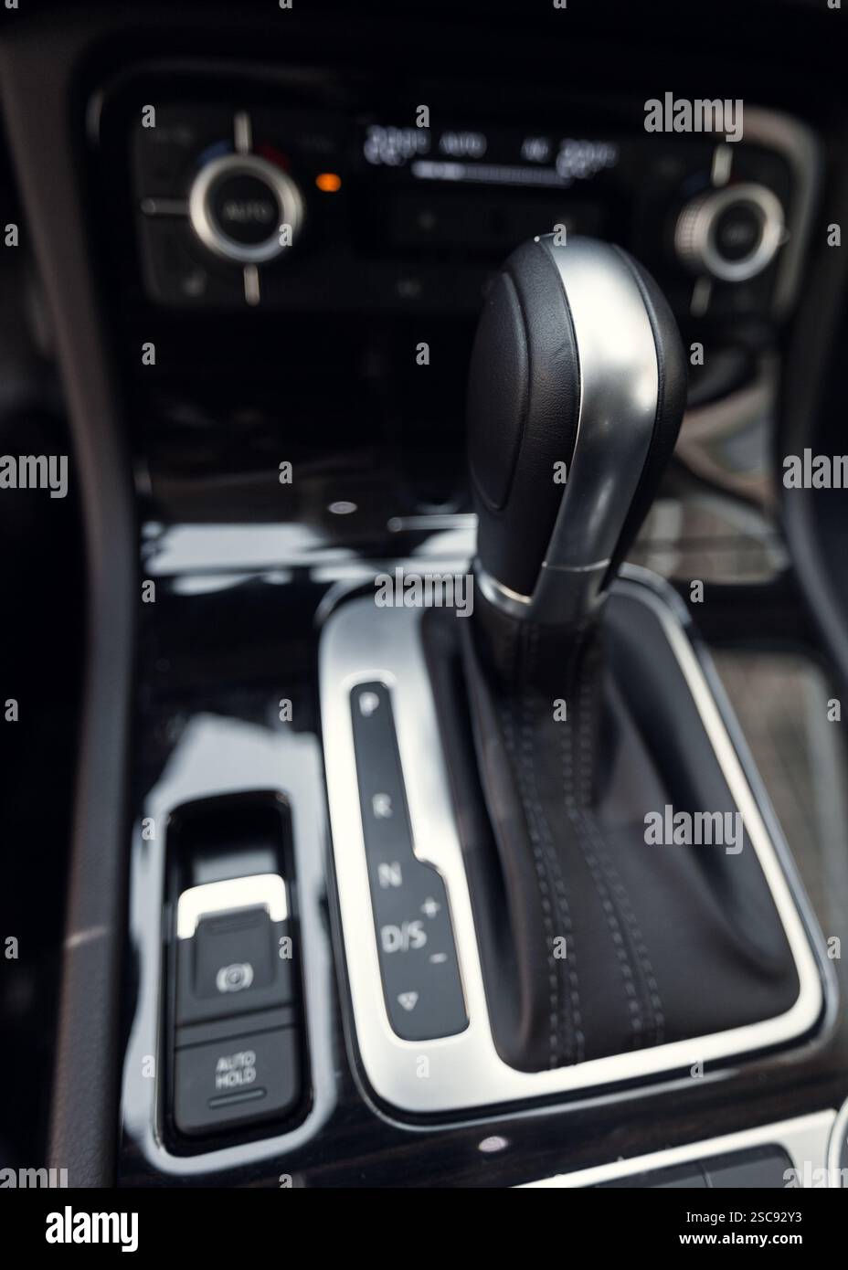 Automatic transmission gear shift in car Stock Photo - Alamy