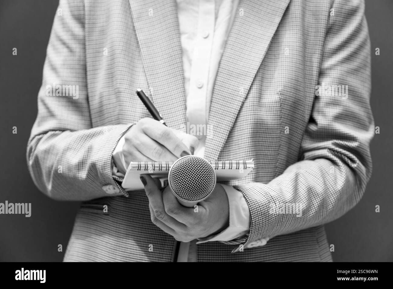 Release notes Black and White Stock Photos & Images - Alamy