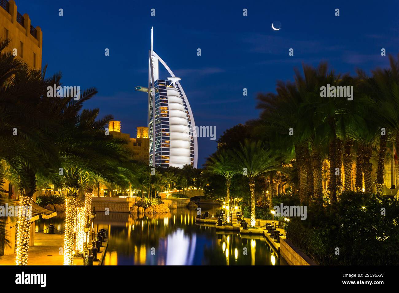 DUBAI, UAE - NOVEMBER 15: View of the hotel Burj Al Arab from Souk ...