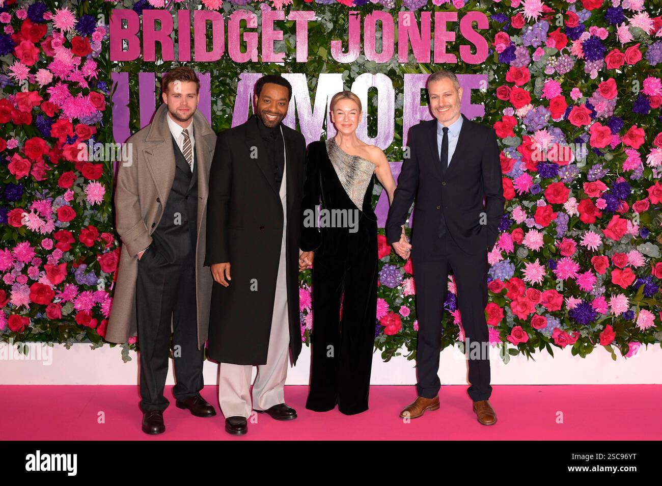 Leo Woodall, Chiwetel Ejiofor, Renée Zellweger und Michael Morris bei ...