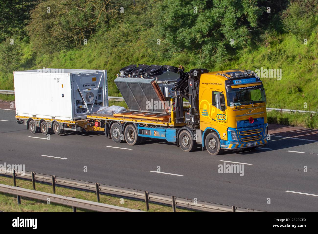 PPC GROUP Specialist Lifting Volvo. 2021 Volvo FH flatbed trucks and ...