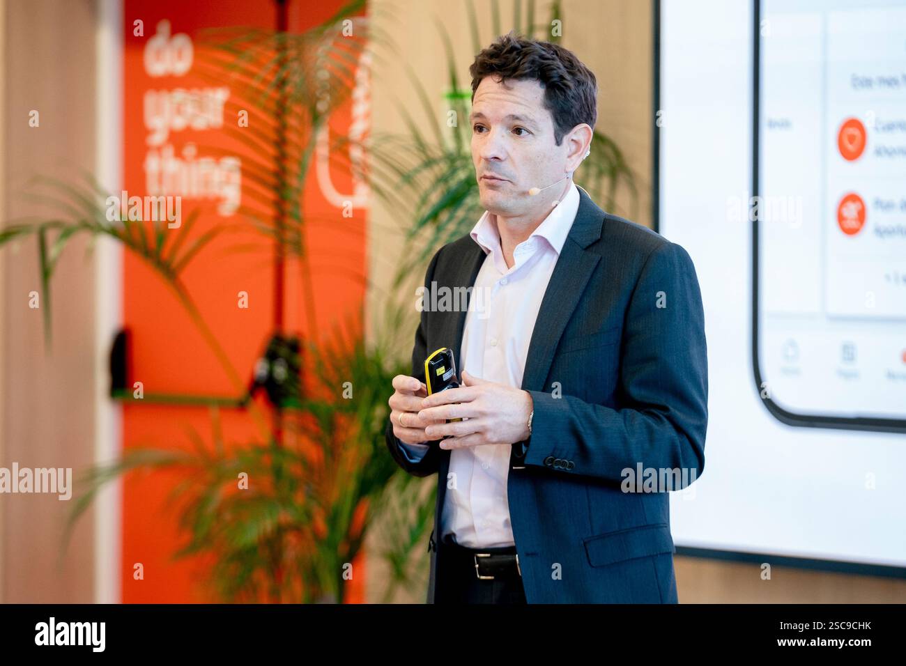 ING's General Manager for Private Individuals, Javier Montes, speaks ...
