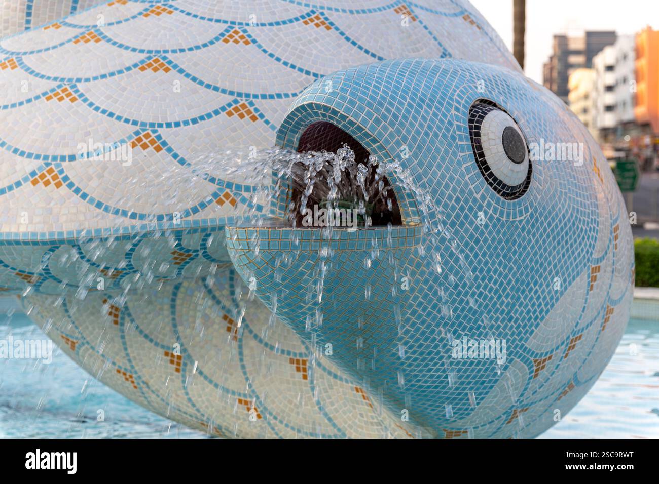Fish Roundabout, Dubai. Now re-tiled in a brighter colours. By sculptor ...