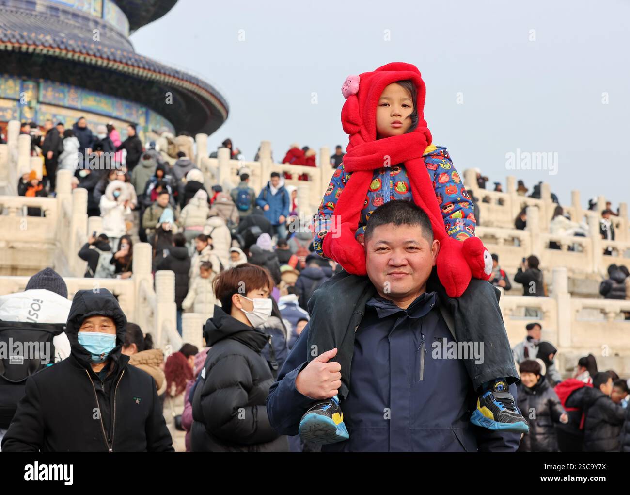 Tourists visit Tiantan Park during the Spring Festival holidays ...