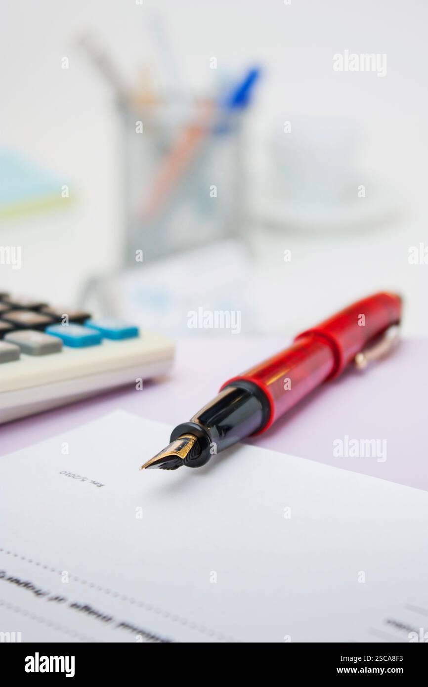 Paper laid out on office desk hi-res stock photography and images - Alamy