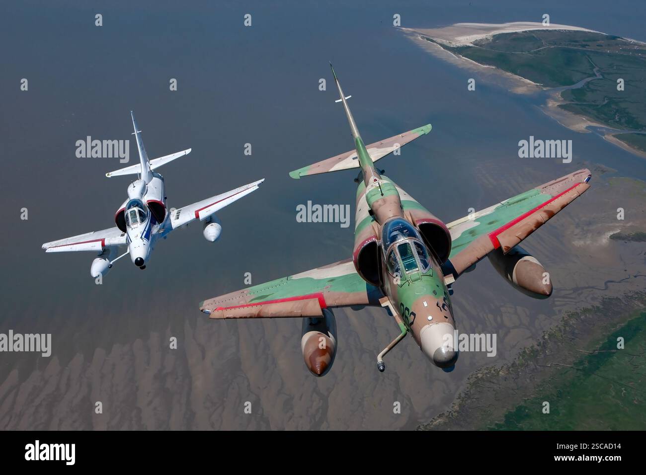 A-4 Skyhawk flying during an air-to-air photo shoot. The A-4 Skyhawk ...