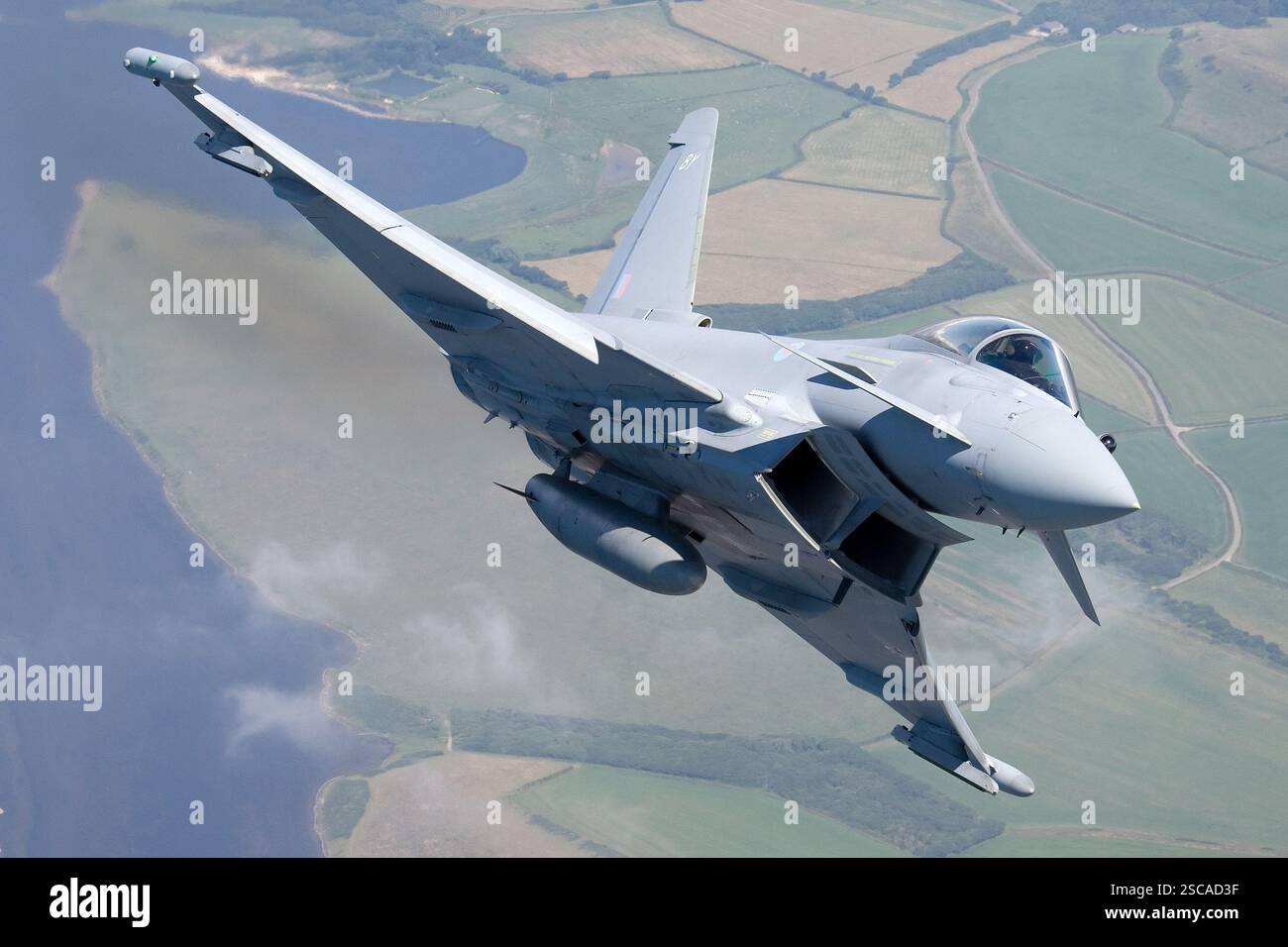 Royal Air Force Typhoon in a high-speed climb Stock Photo - Alamy