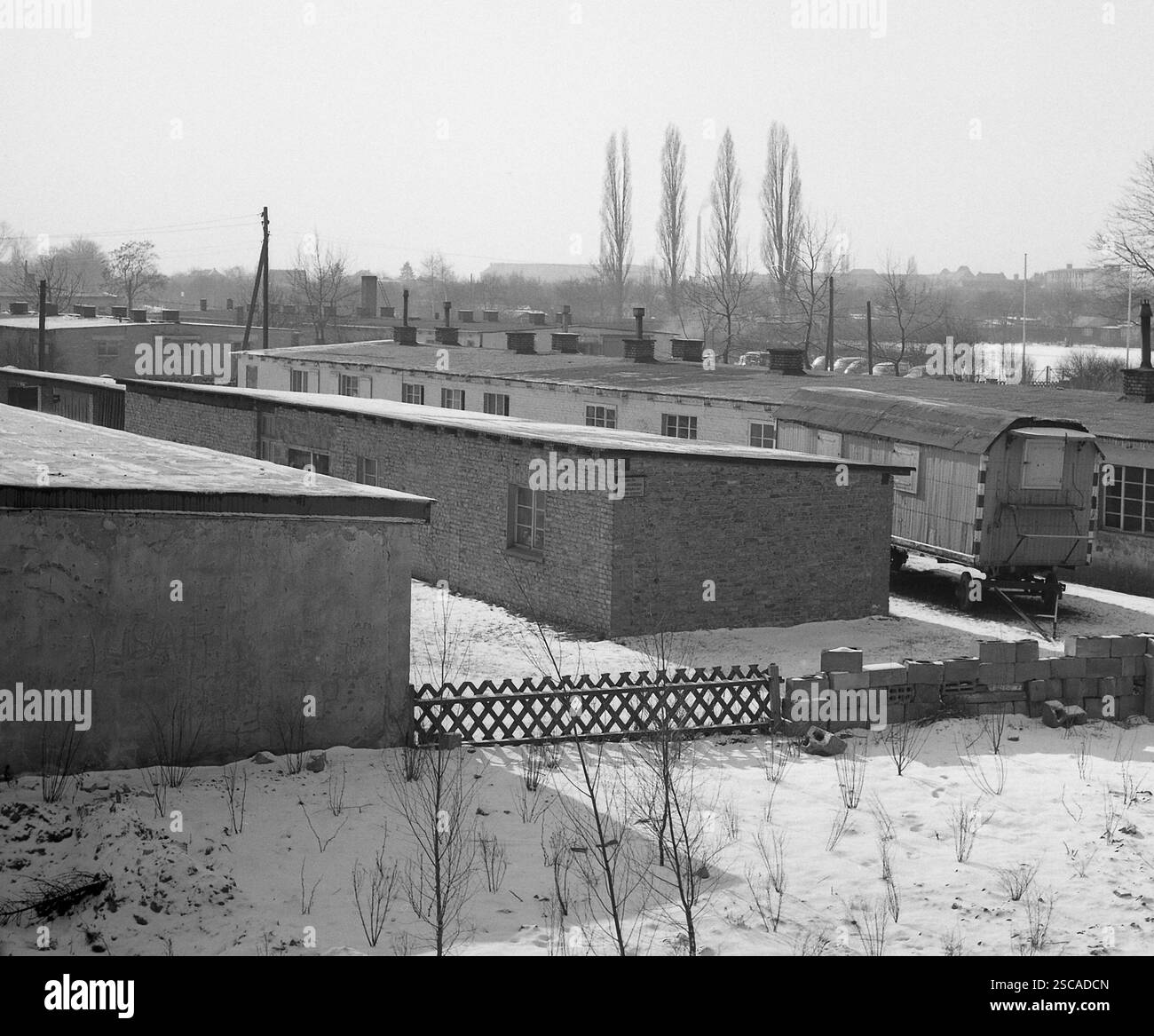 Buildings in Berlin Mariendorf at the Koertingstrasse Stock Photo - Alamy