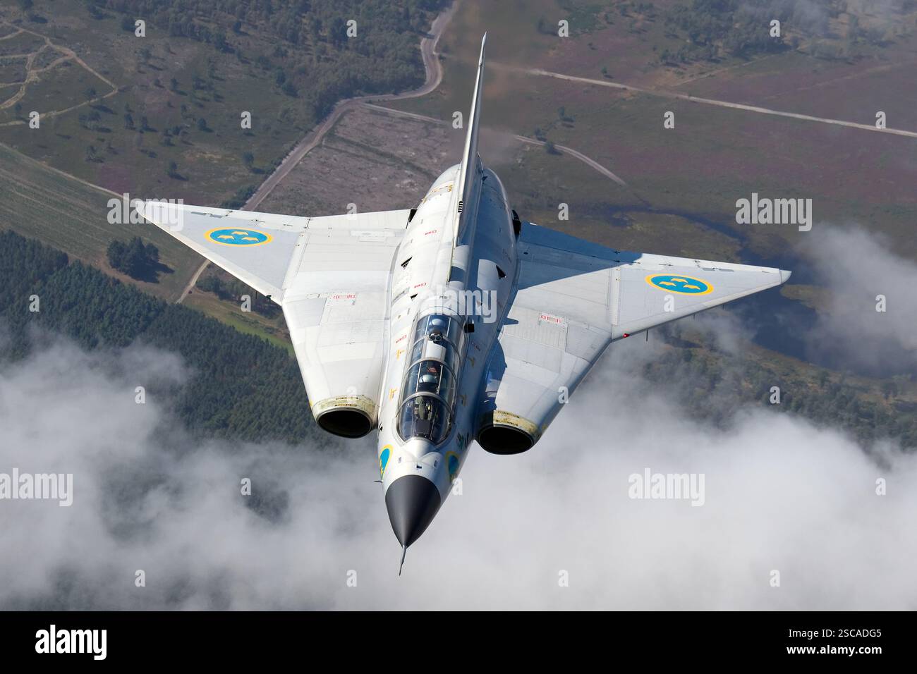 The Saab 35 Draken, a supersonic fighter aircraft developed by Saab for ...