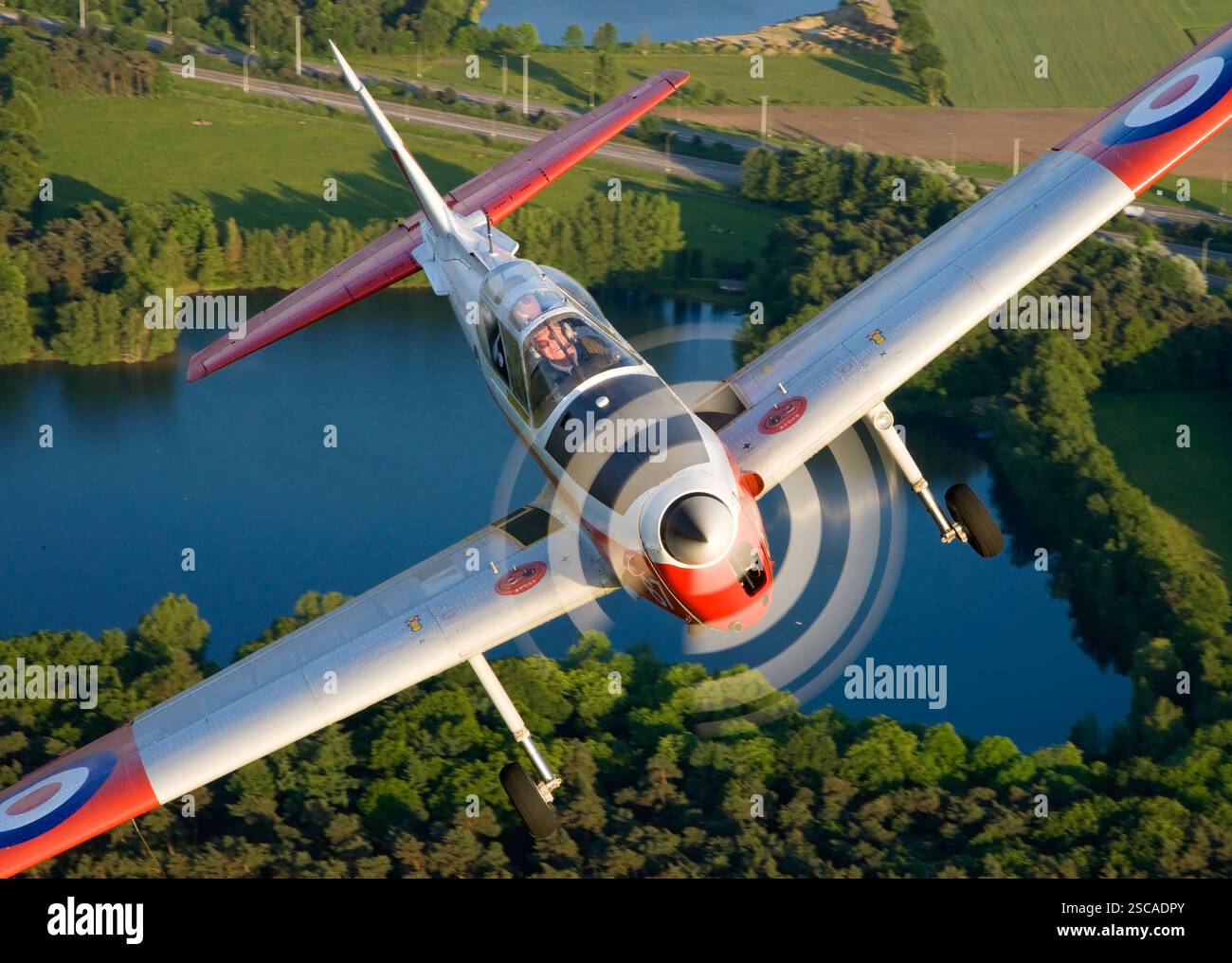 DHC-1 Chipmunk flying solo in an air-to-air photo shoot. Powered by the ...