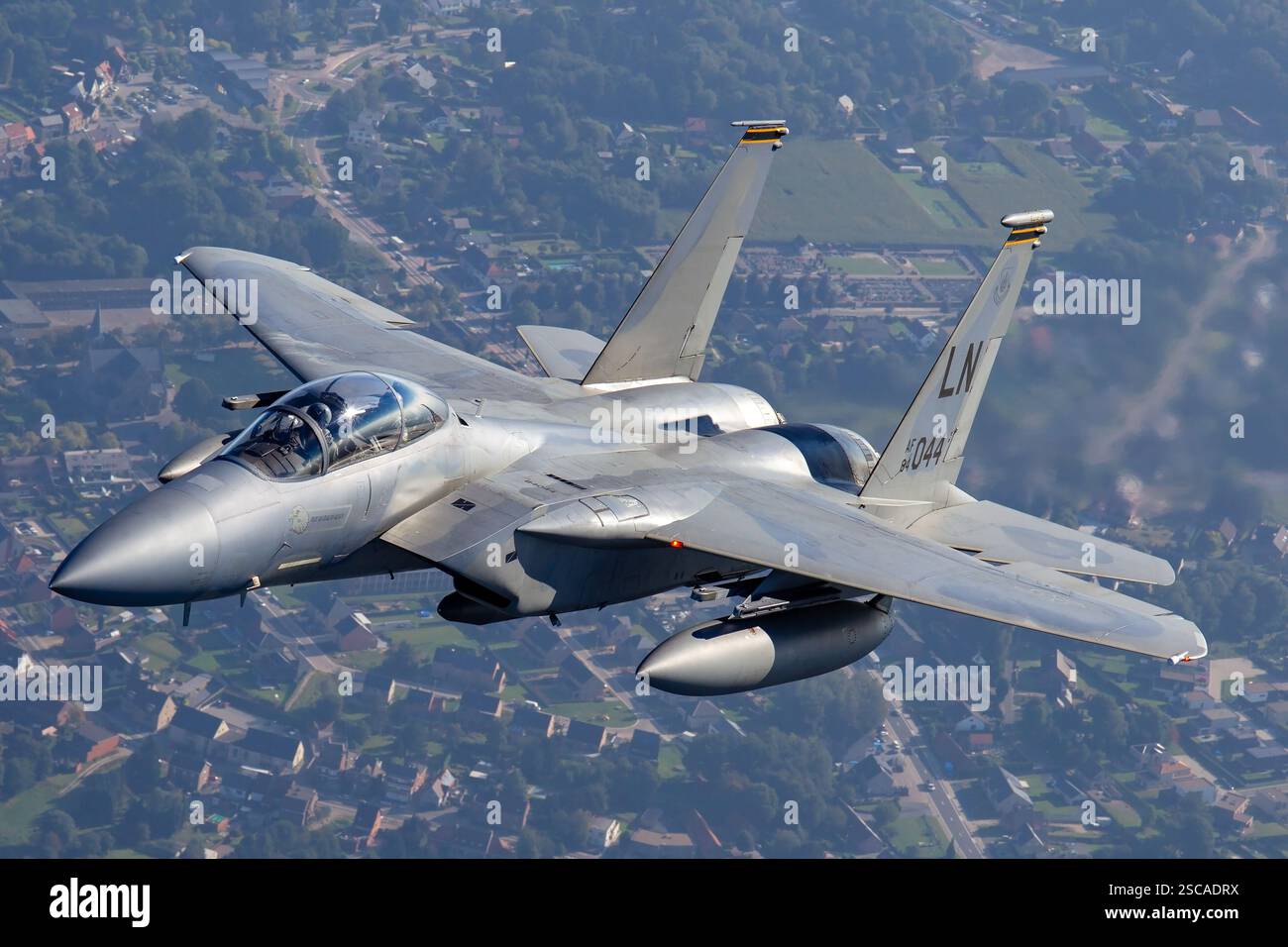 A United States Air Force F-15 Eagle flying during an air-to-air photo ...