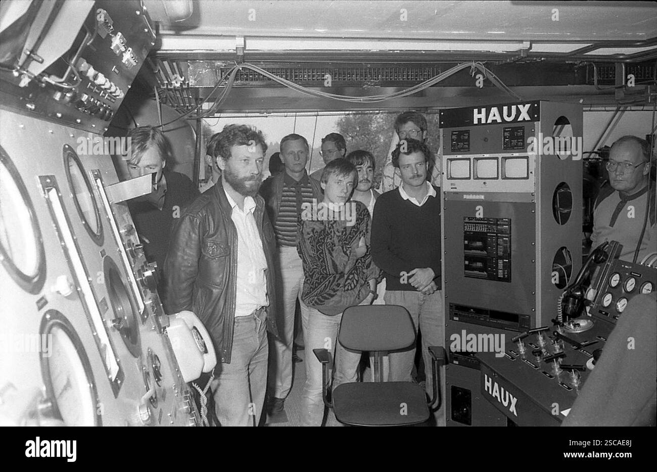 Look new technology in Black and White Stock Photos & Images - Alamy