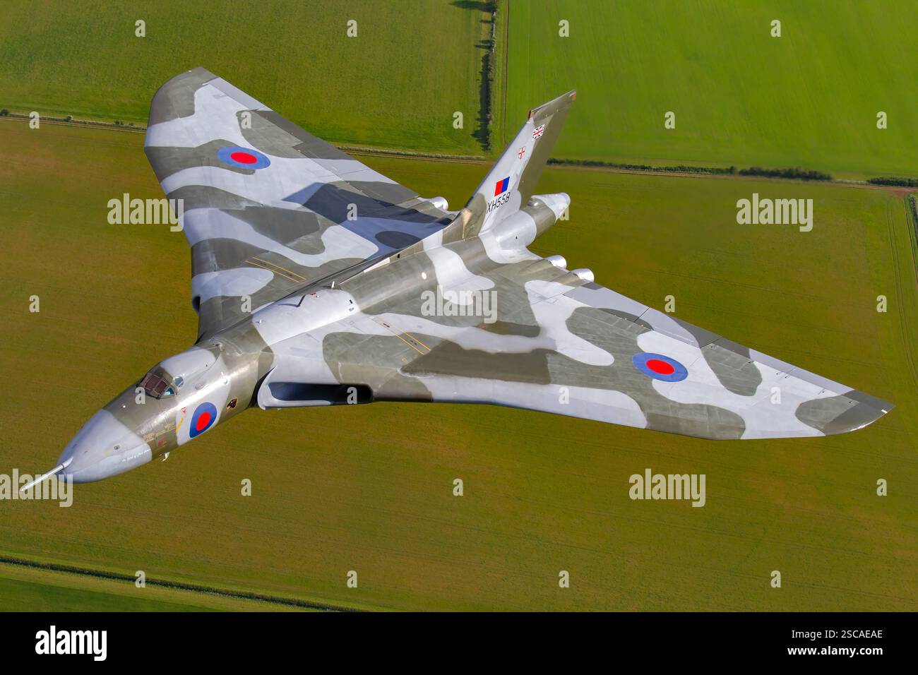 Avro Vulcan V-bomber performing an aerobatic display during an air-to ...
