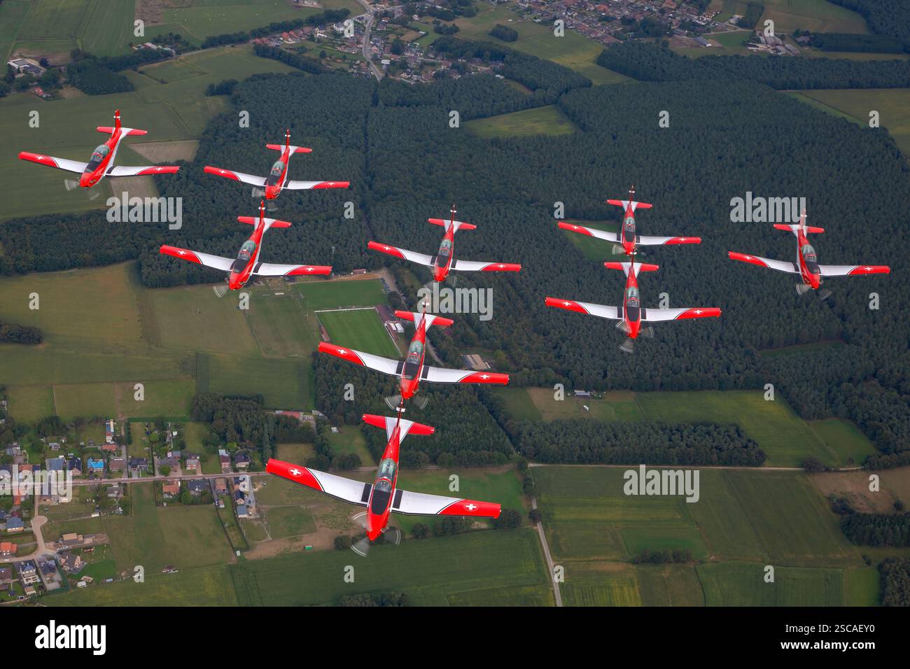 Swiss Air Force Pilatus PC-7 Team performing precision aerobatic ...