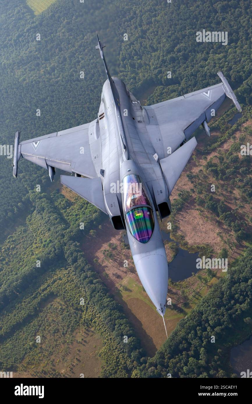 A Hungarian Air Force Saab JAS 39 Gripen performing a high-speed pass ...