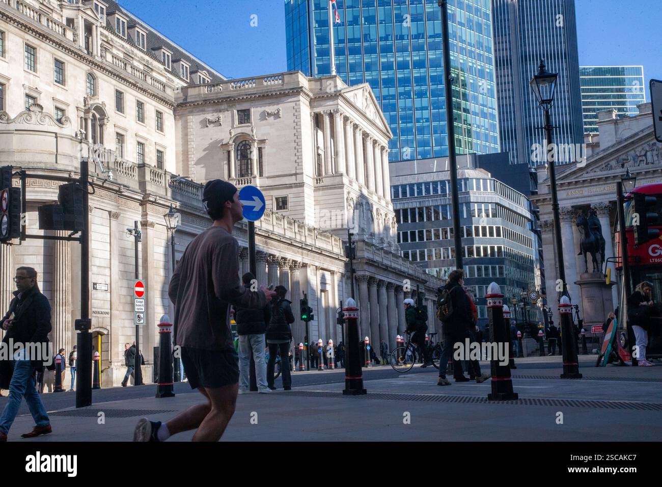 London, England, UK. 6th Feb, 2025. Headquarters of British central ...
