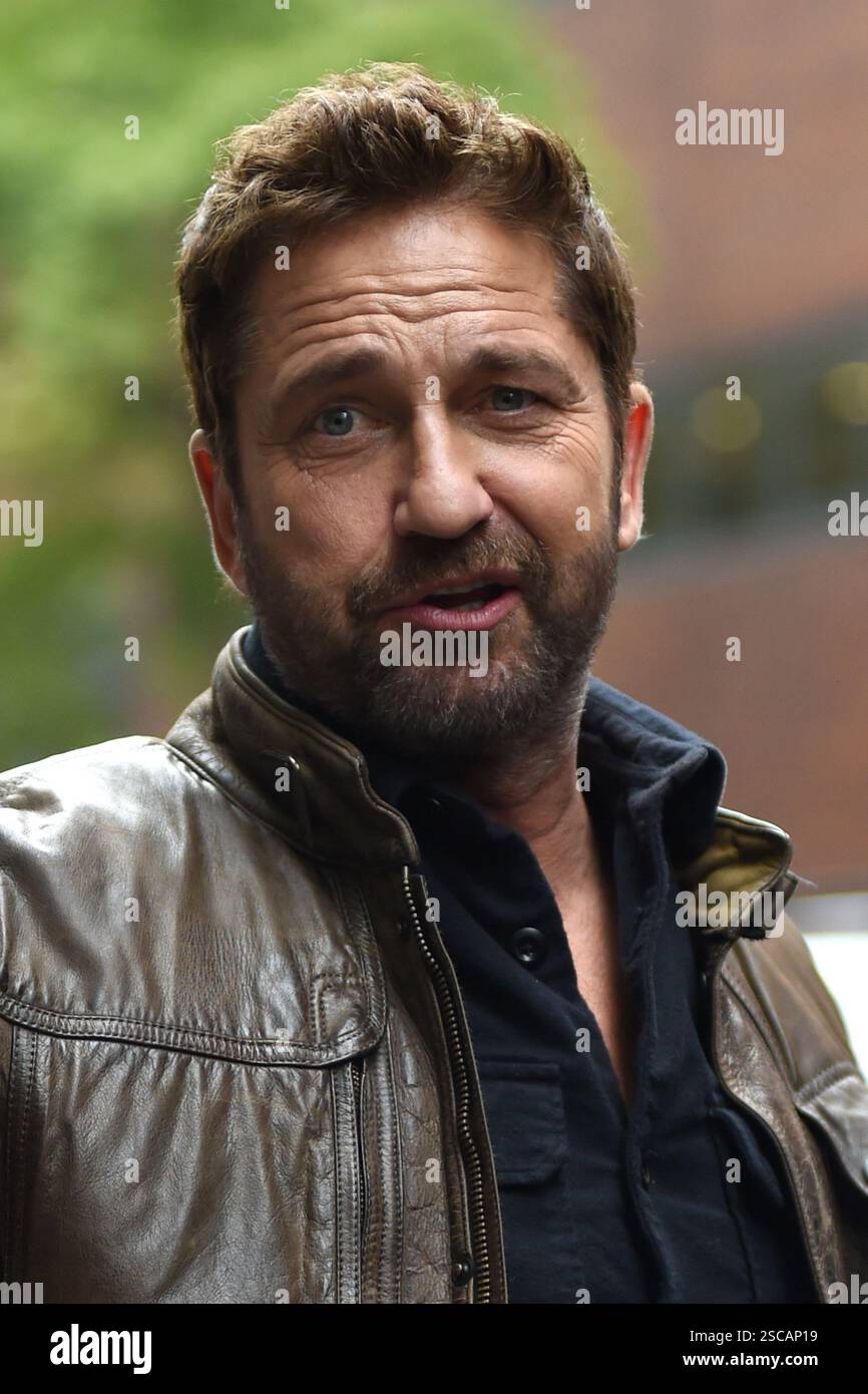 Gerard Butler at Build Speaker Series on October 22, 2018 in New York City Stock Photo - Alamy