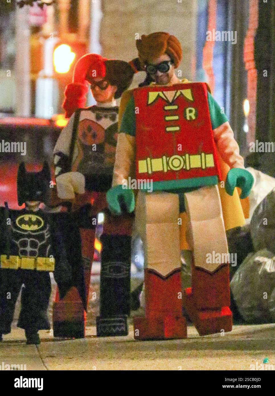 Justin Timberlake, Jessica Biel and their son Silas celebrate Halloween ...