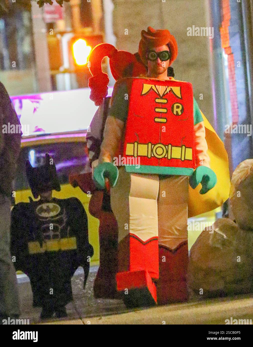 Justin Timberlake, Jessica Biel and their son Silas celebrate Halloween ...