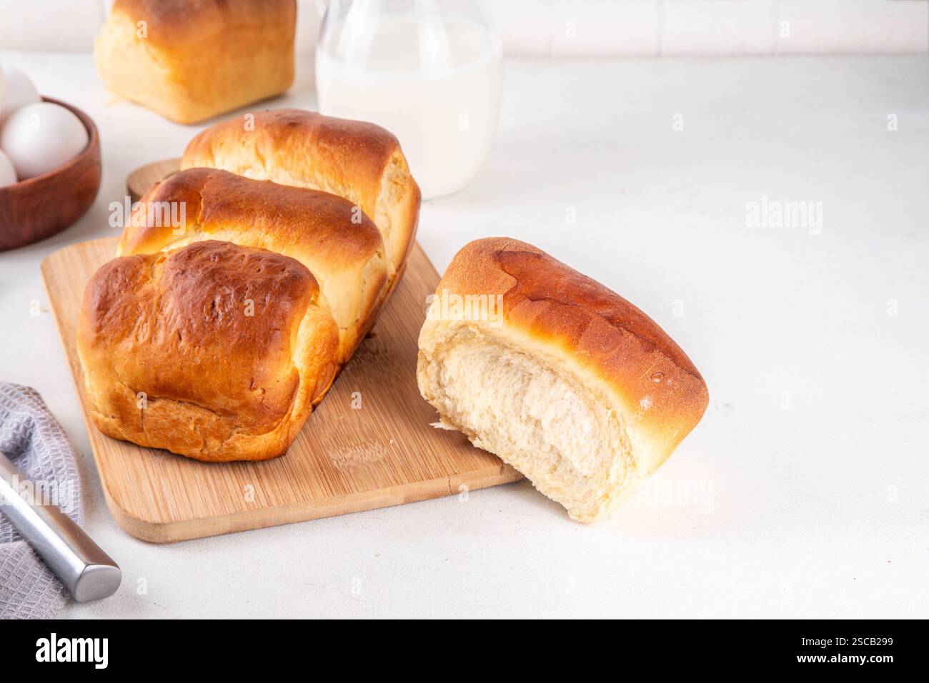 Japanese bread Shokupan, Hokkaido milk bread, or simply milk fluffy ...