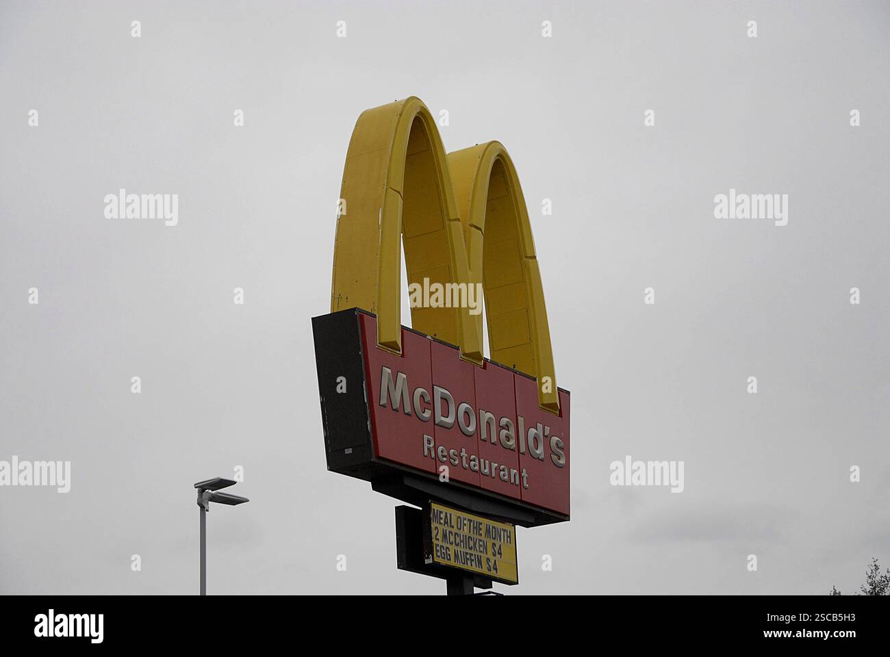 Pullman/washington State /USA 16 January 2016 McDonalds fast food ...