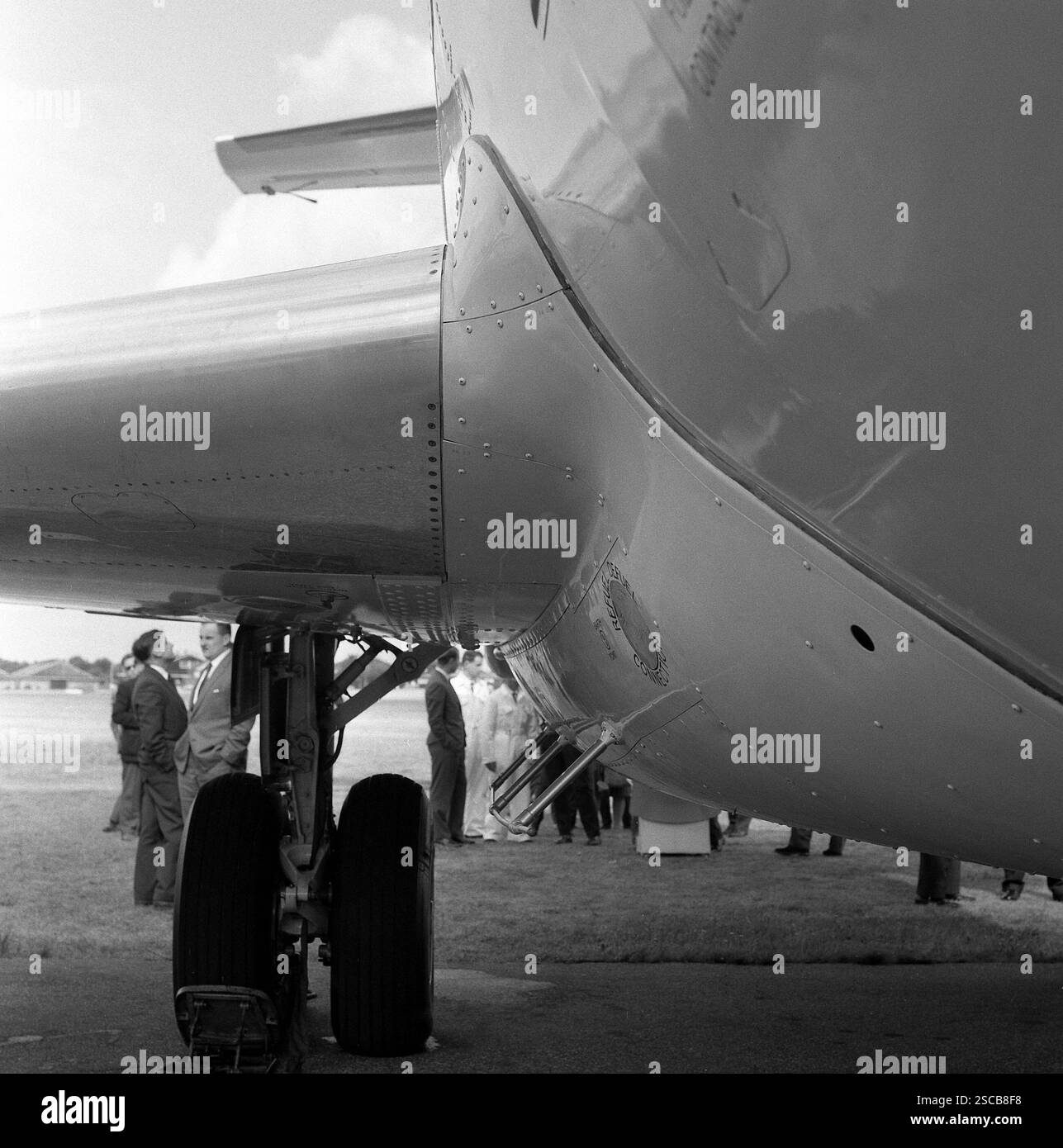 Landing gear of a Hawker Siddeley Trident in Farnborough Stock Photo ...