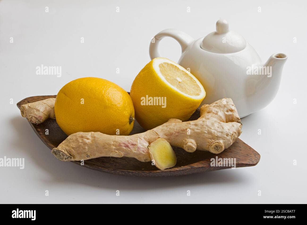 Ginger and lemon isolated on white background Stock Photo - Alamy