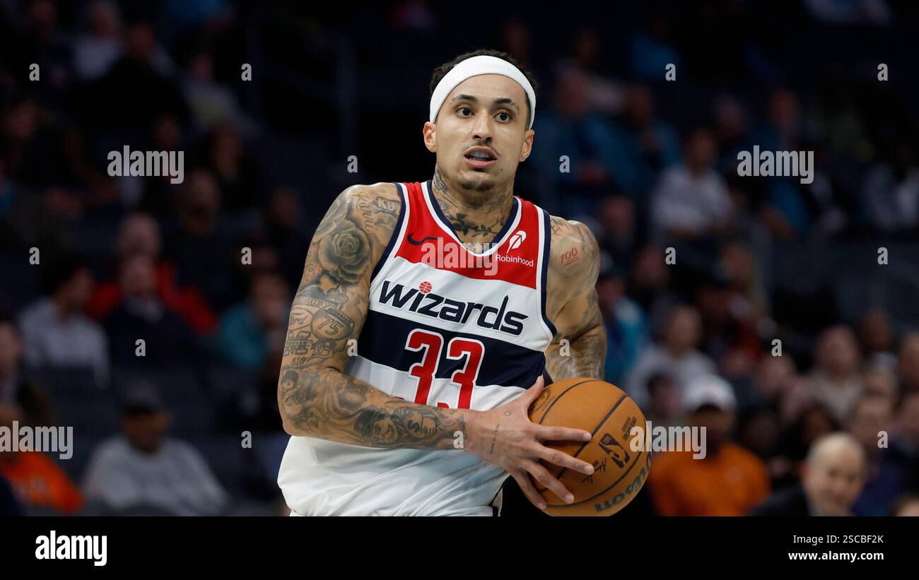 Washington Wizards forward Kyle Kuzma drives to the basket during the ...