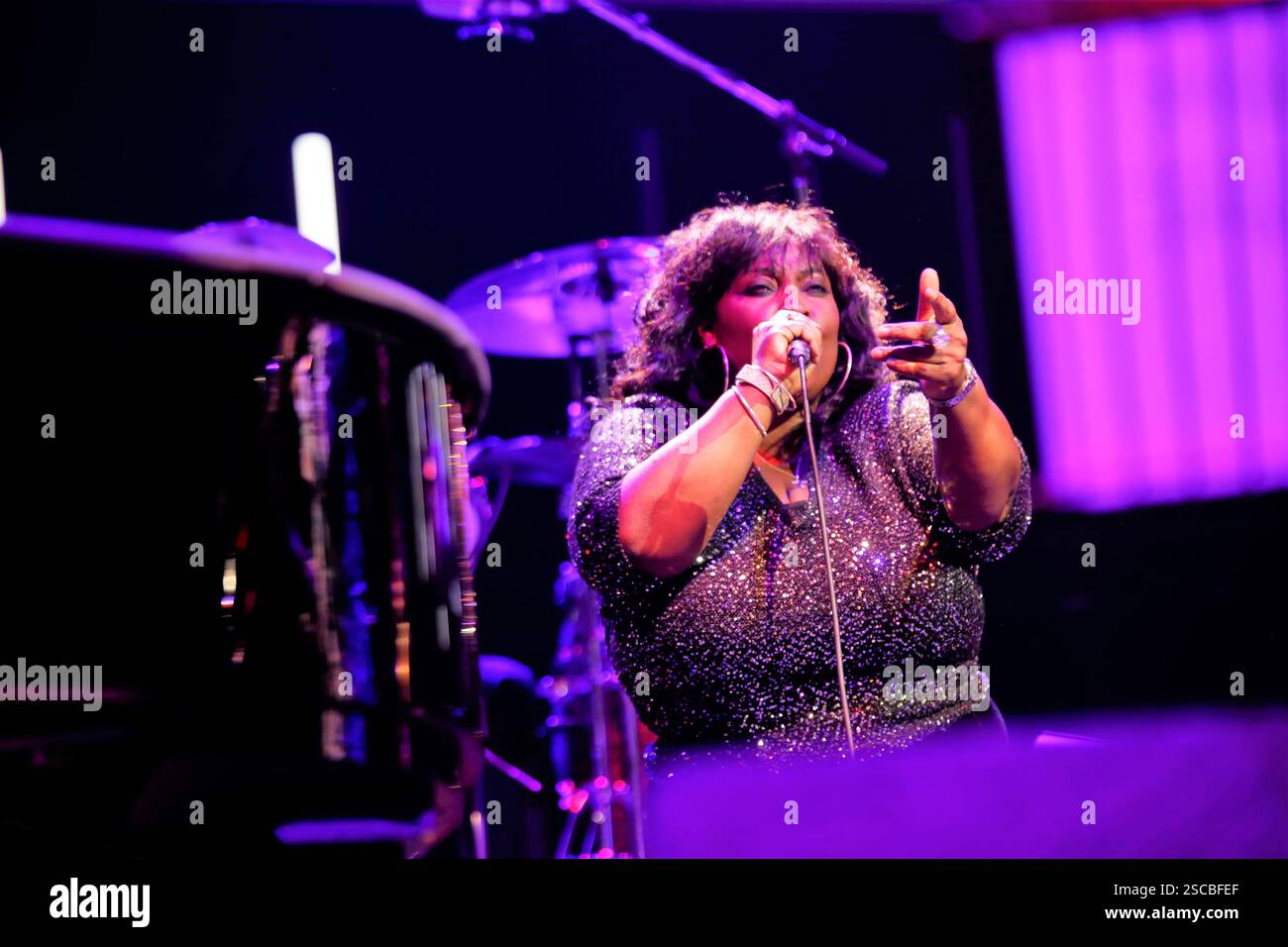 Ruby Turner & Jools Holland at the Royal Albert Hall Friday 30th ...