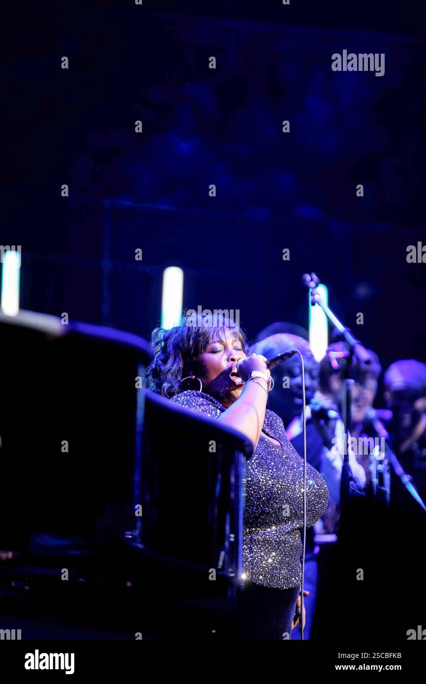 Ruby Turner & Jools Holland at the Royal Albert Hall Friday 30th ...