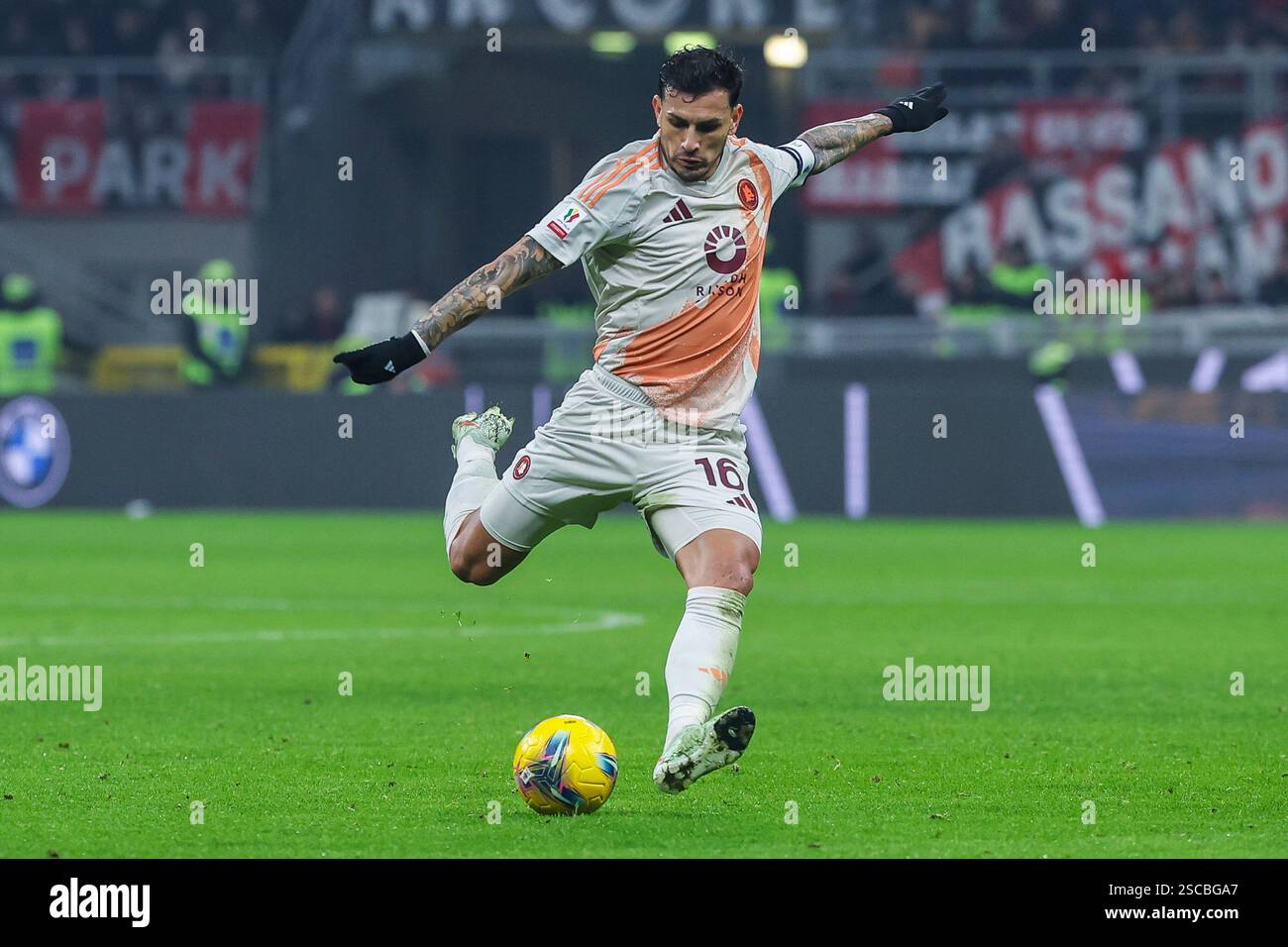 Milan, Italien. 05th Feb, 2025. Leandro Paredes of AS Roma seen in ...