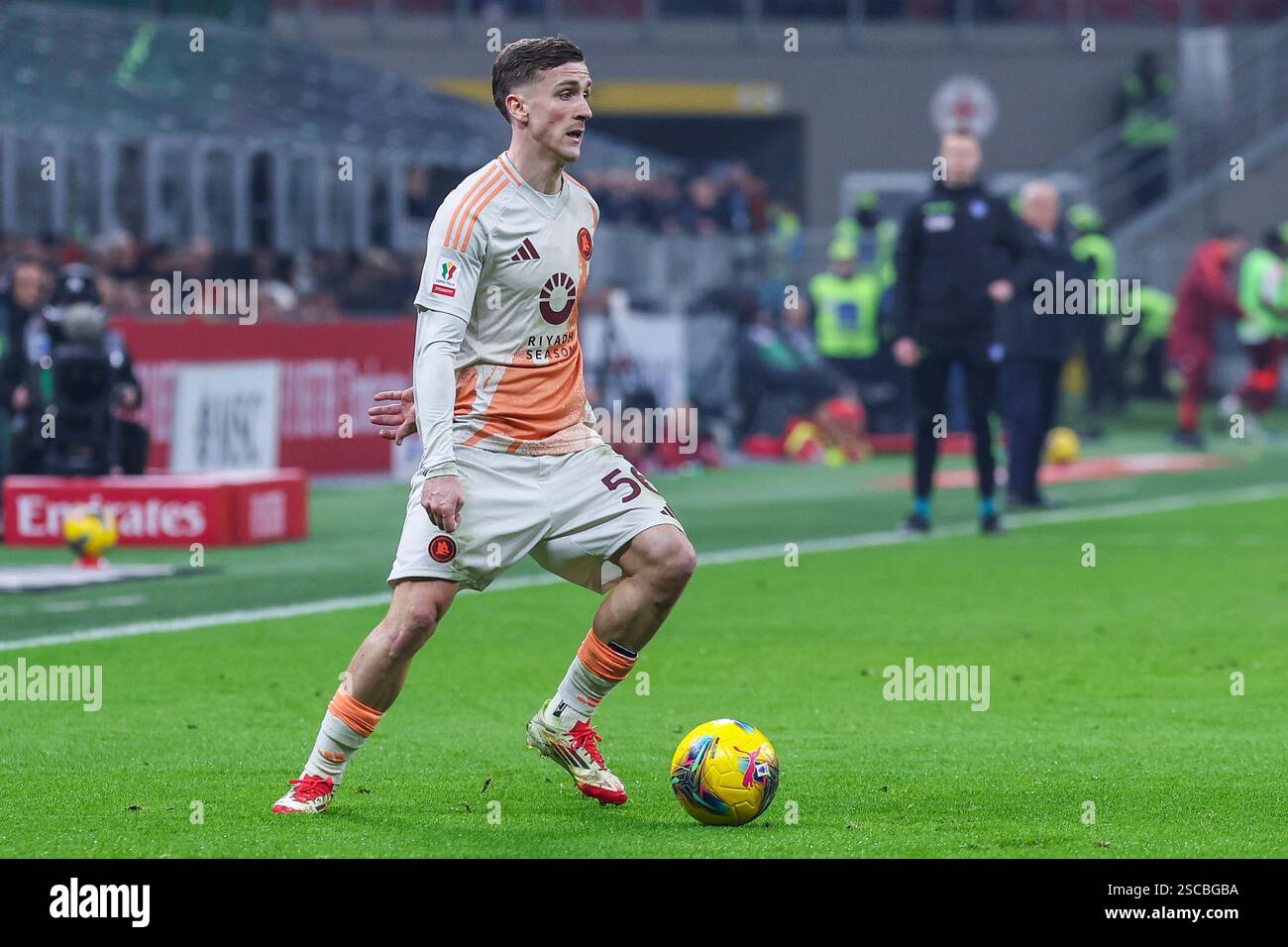 Milan, Italien. 05th Feb, 2025. Alexis Saelemaekers of AS Roma seen in ...