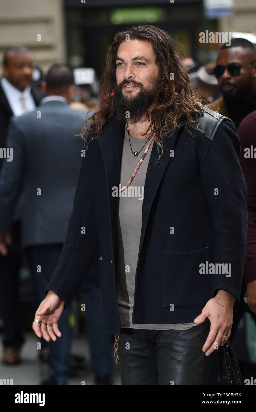 Jason Momoa made an appearance on Build Series on December 30, 2018 in ...