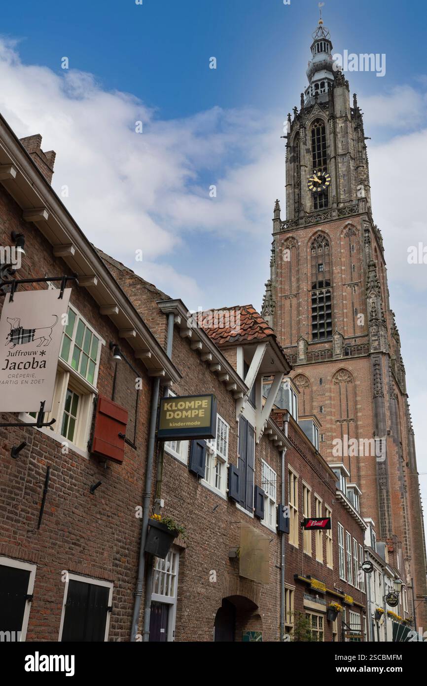 Onze lieve vrouwe toren hi-res stock photography and images - Alamy