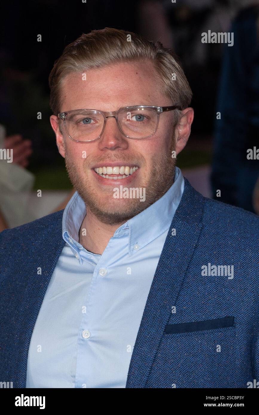 Rob Beckett attends the 'Mary Poppins Returns' - European Premiere at ...