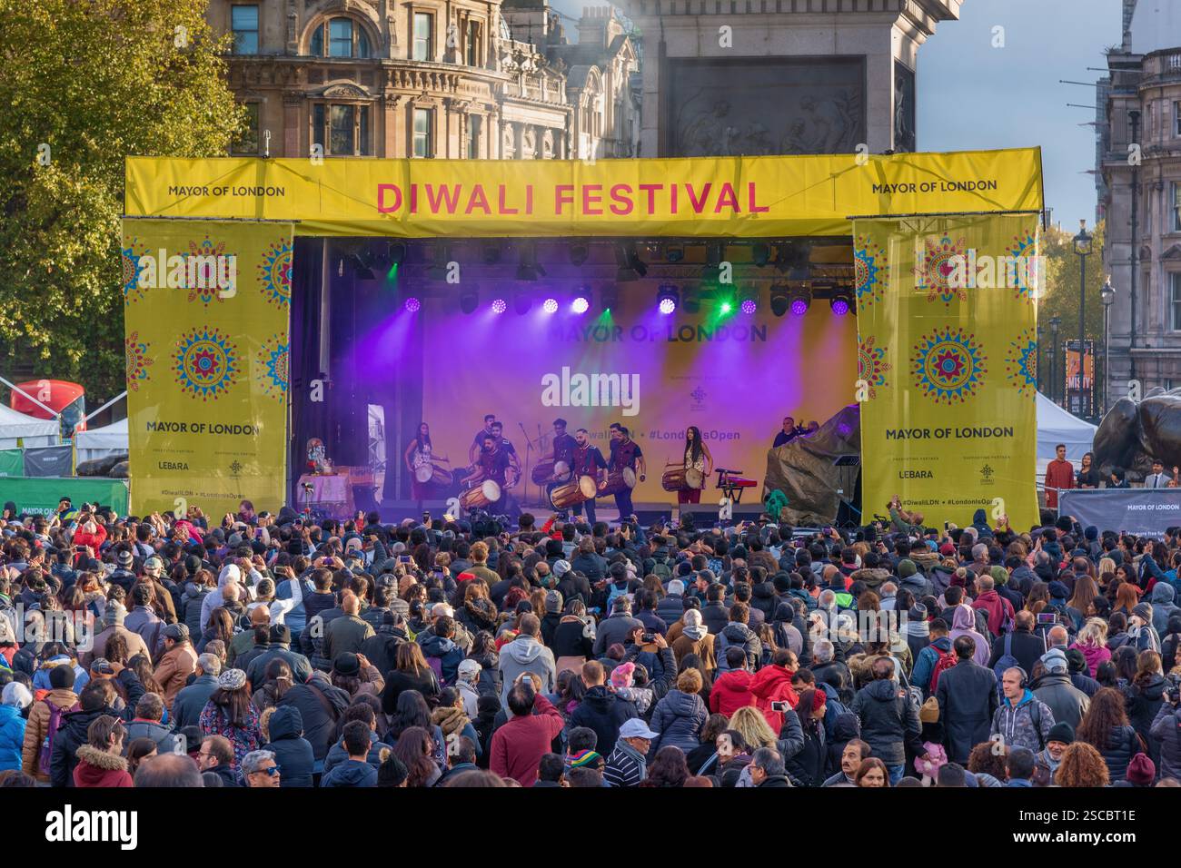 Diwali festival trafalgar square hi-res stock photography and images ...