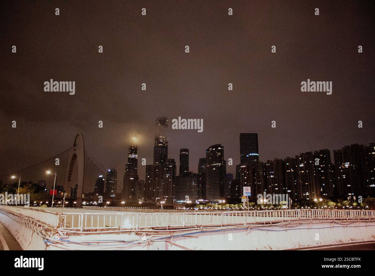 Night in Guangzhou / Canton Stock Photo - Alamy