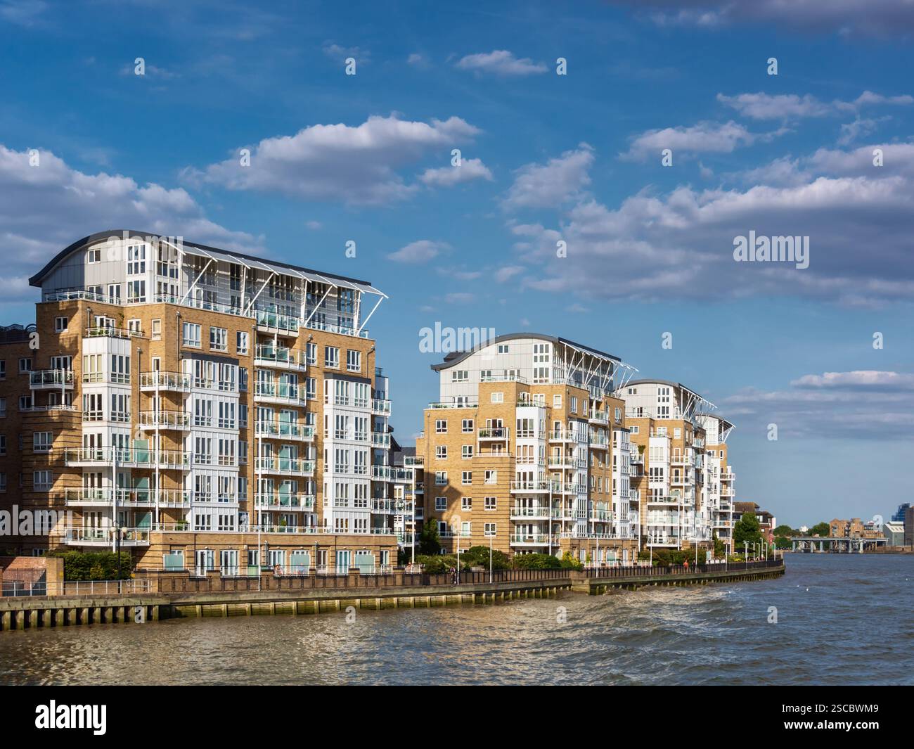 Isle dogs hi-res stock photography and images - Alamy