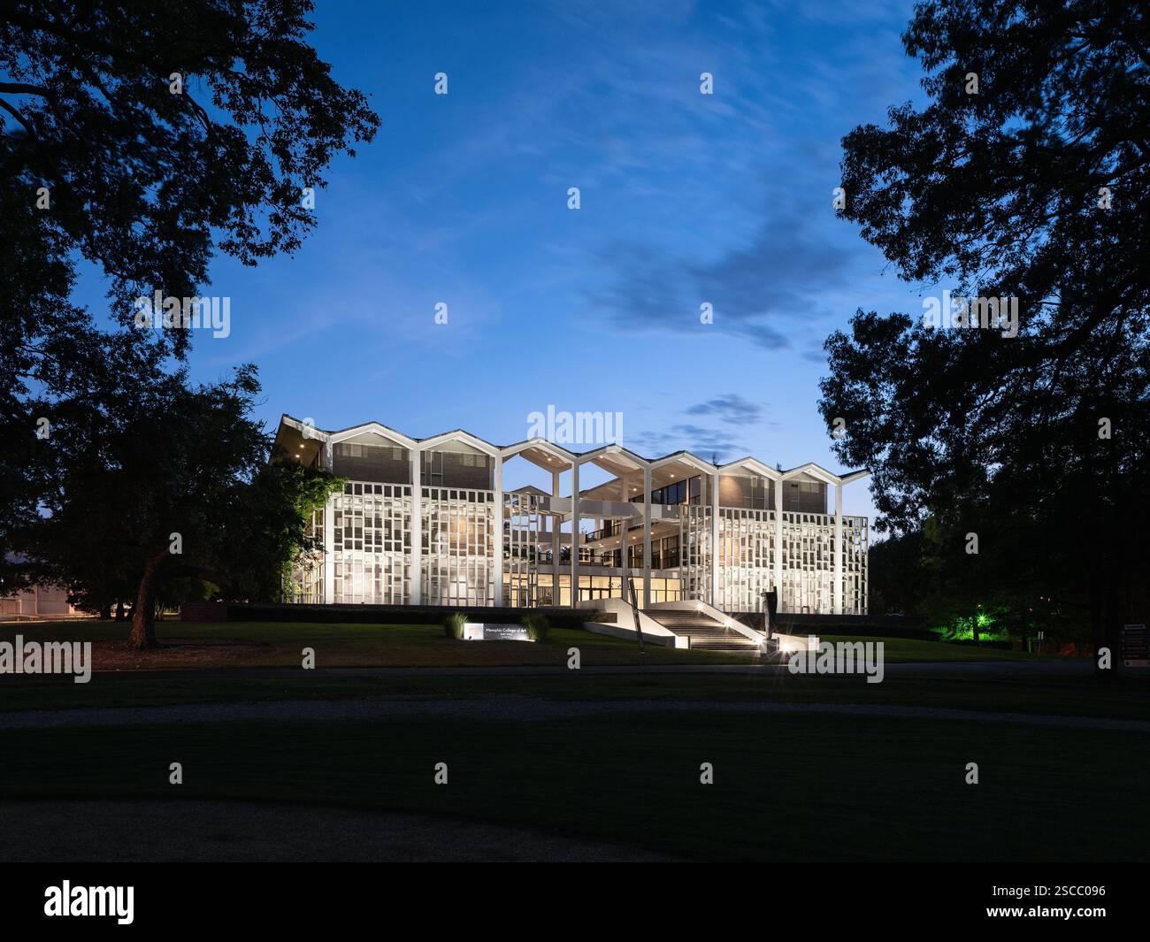Rust Hall, formerly Memphis Art Academy, Location: Memphis TN ...